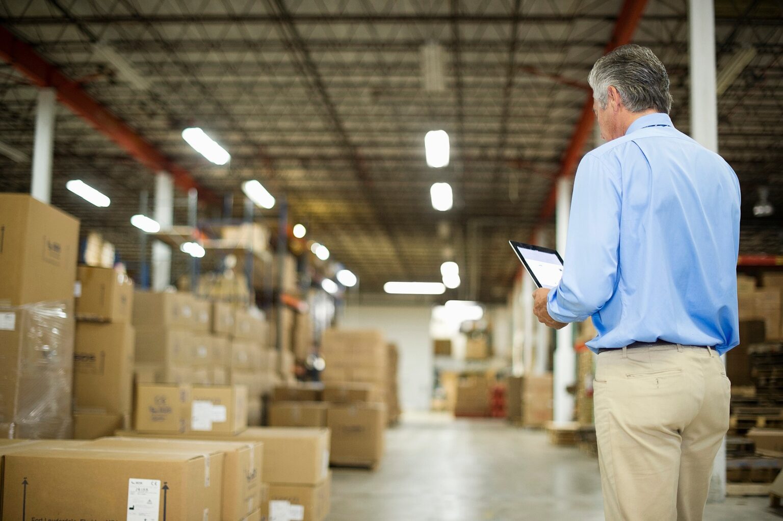 WMS: o que é e quais são as vantagens em implementar? - Atos Data